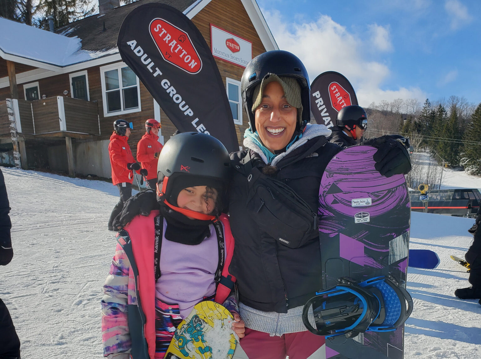 First-Timer Snowboard Lessons at Stratton - All Mountain Mamas